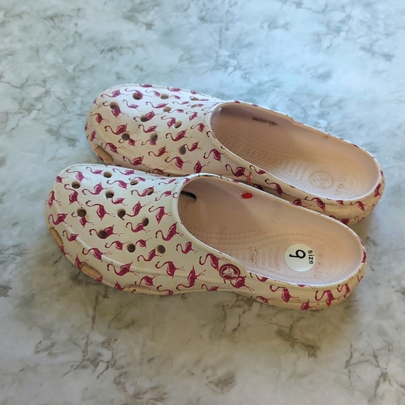 CROCS | Shoes | Crocs Freesail Style Slip On Pink Flamingo Print Size ...